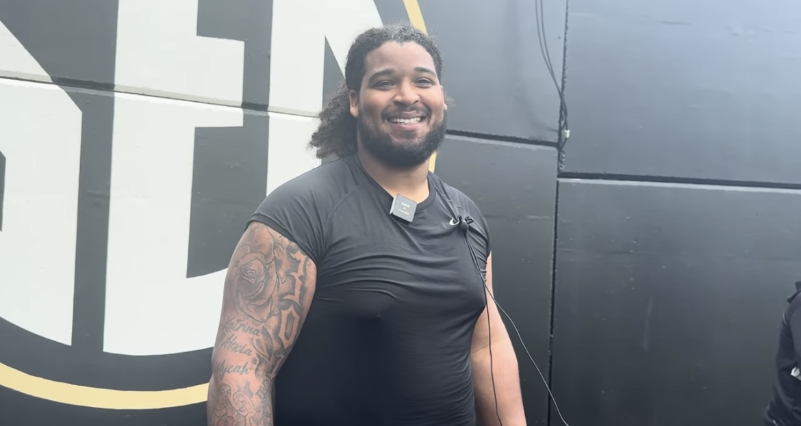Jordan White Discusses Why He Chose Vanderbilt and OL Coach Chris ...