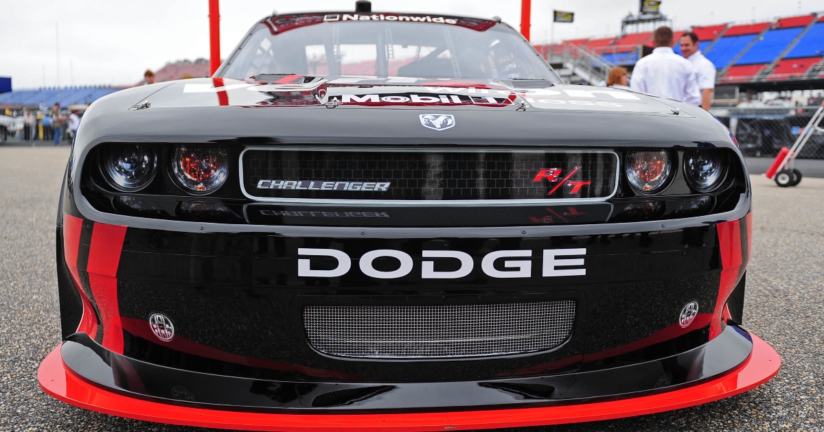 NASCAR insider provides latest on Dodge return to Cup Series, teams of ...