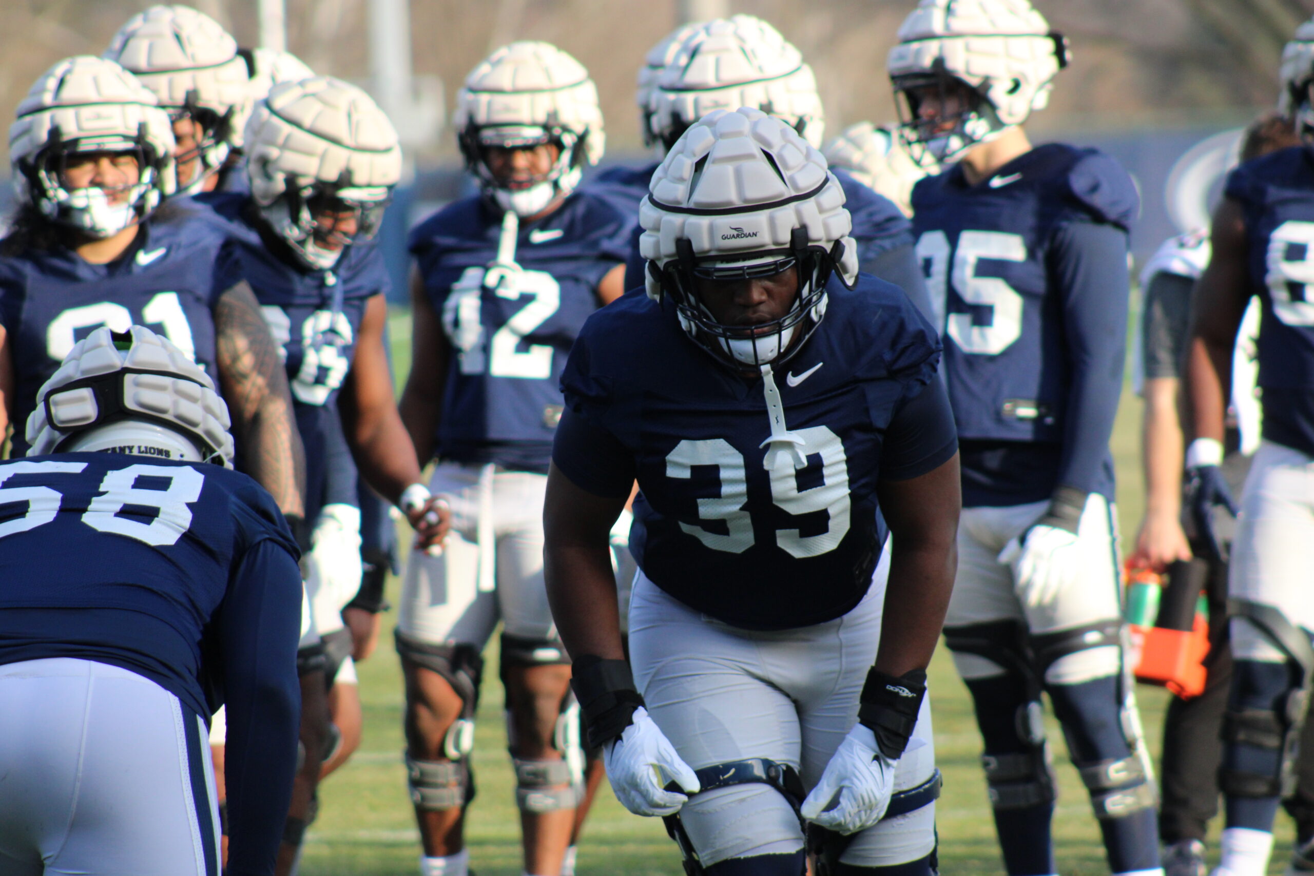 Penn State finding clarity in defensive tackle depth chart early in camp - On3