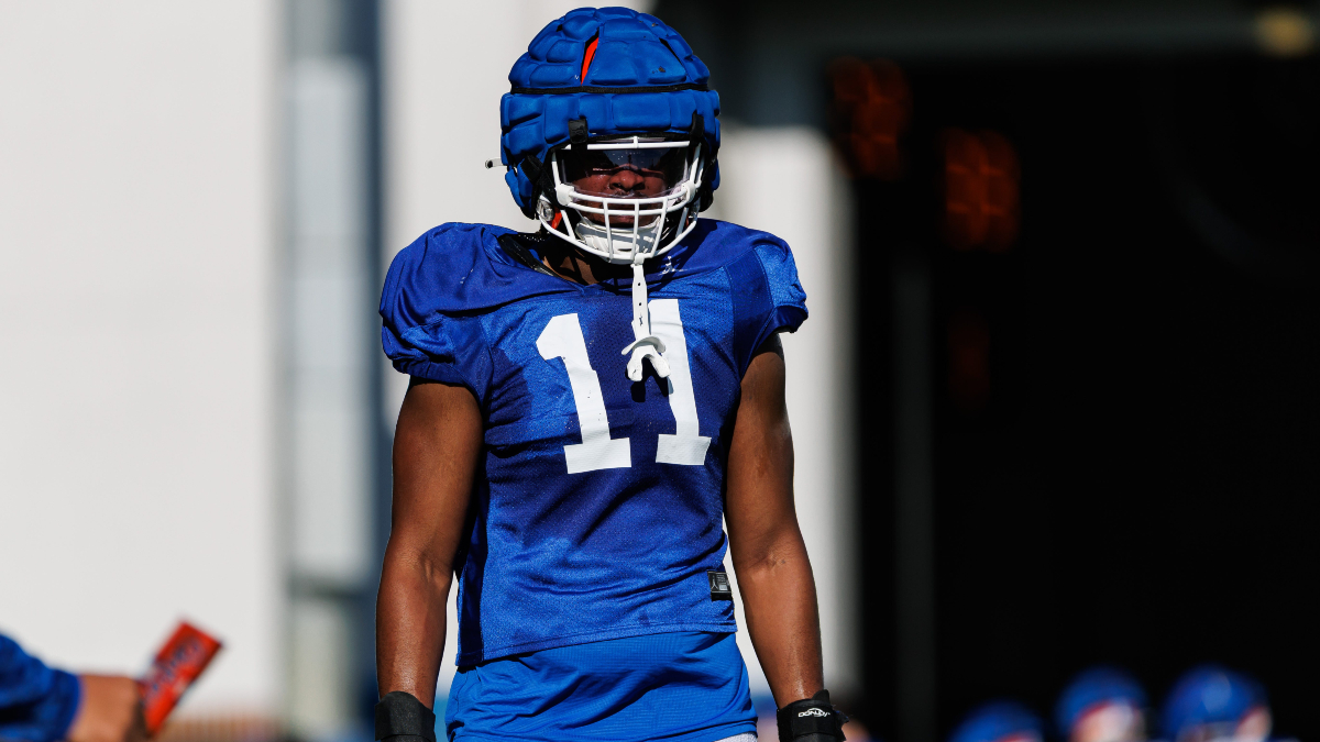 Florida Gators EDGE LJ McCray sidelined with an injury