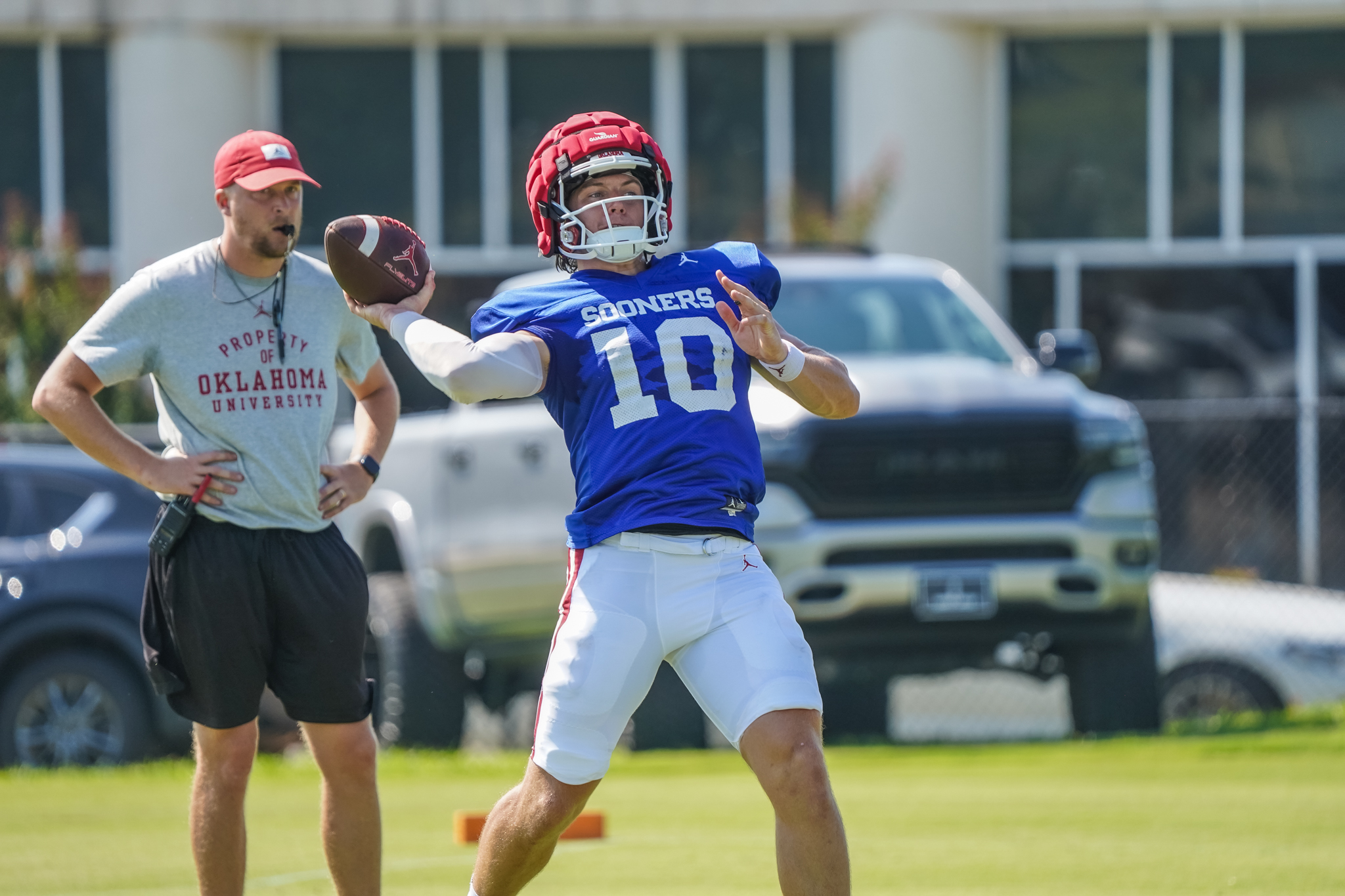 John Mateer playing 'huge' role with OU's offensive line - On3