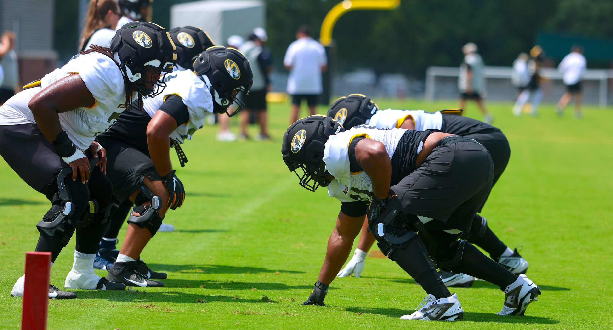 My Mizzou defensive depth chart right now - On3