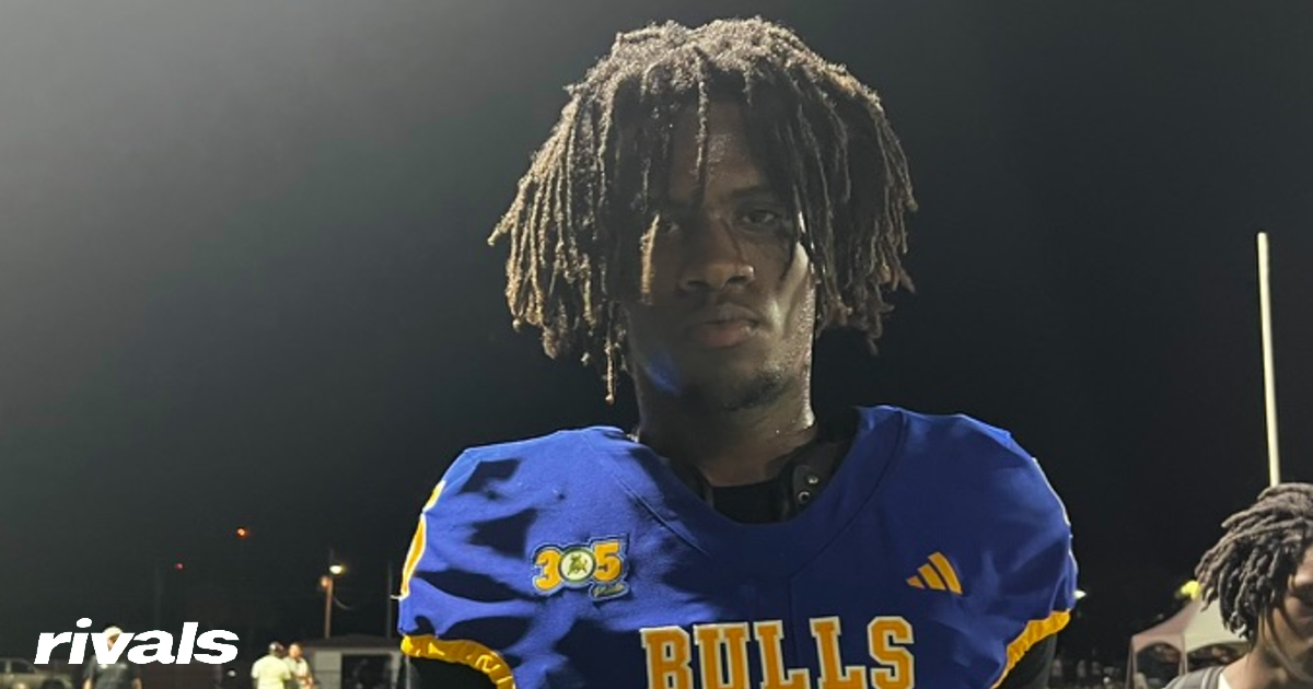 5-star WR Calvin Russell 'locked in' with Syracuse as others push - On3