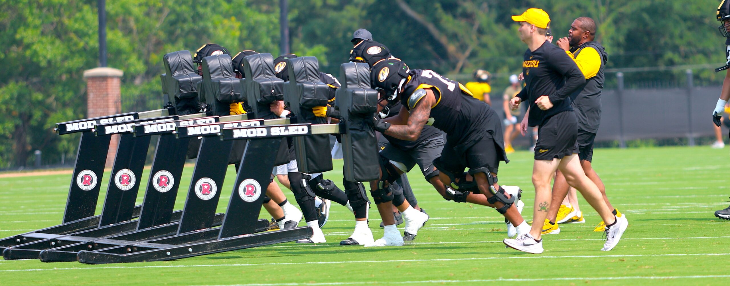 Pre-portal depth chart analysis: Mizzou OL - On3