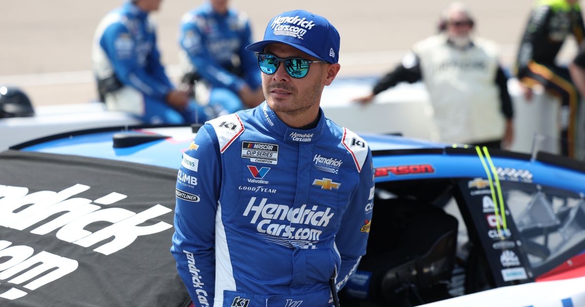 Kyle Larson explains controversial shove of Erik Jones in closing laps of Coke Zero Sugar 400 at ...