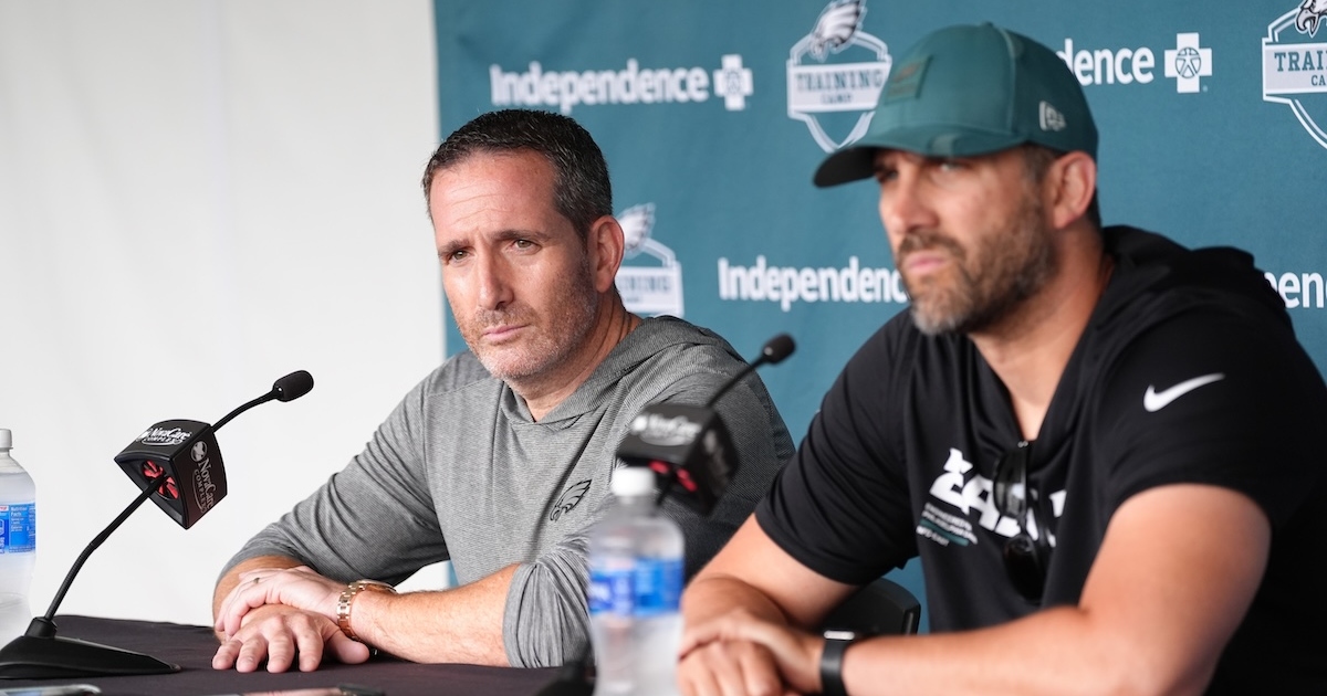 Report: Eagles trade for Vikings QB Sam Howell amid Tanner McKee injury ...