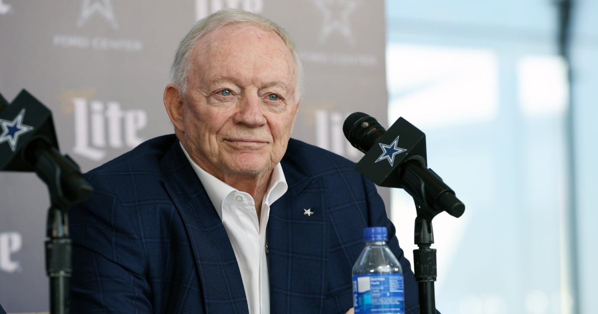 Micah Parsons trade: Michael Irvin says Jerry Jones is 'hurting deeply' not having All-Pro pass ...