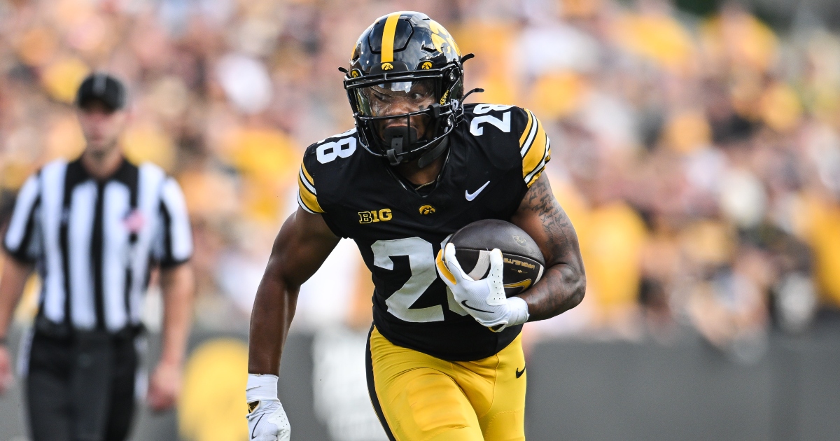 Question of the Week: Who should be the lead Iowa running back?