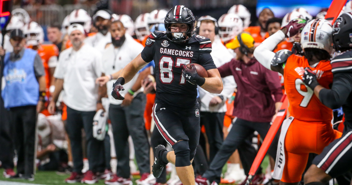 Mike Shula wants South Carolina to be 'diversified' as an offense. What ...