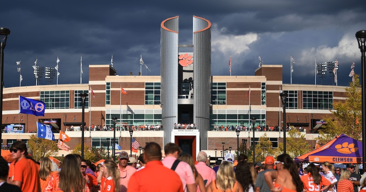Clemson vs. Troy weather delay: When Week 2 game will resume - On3