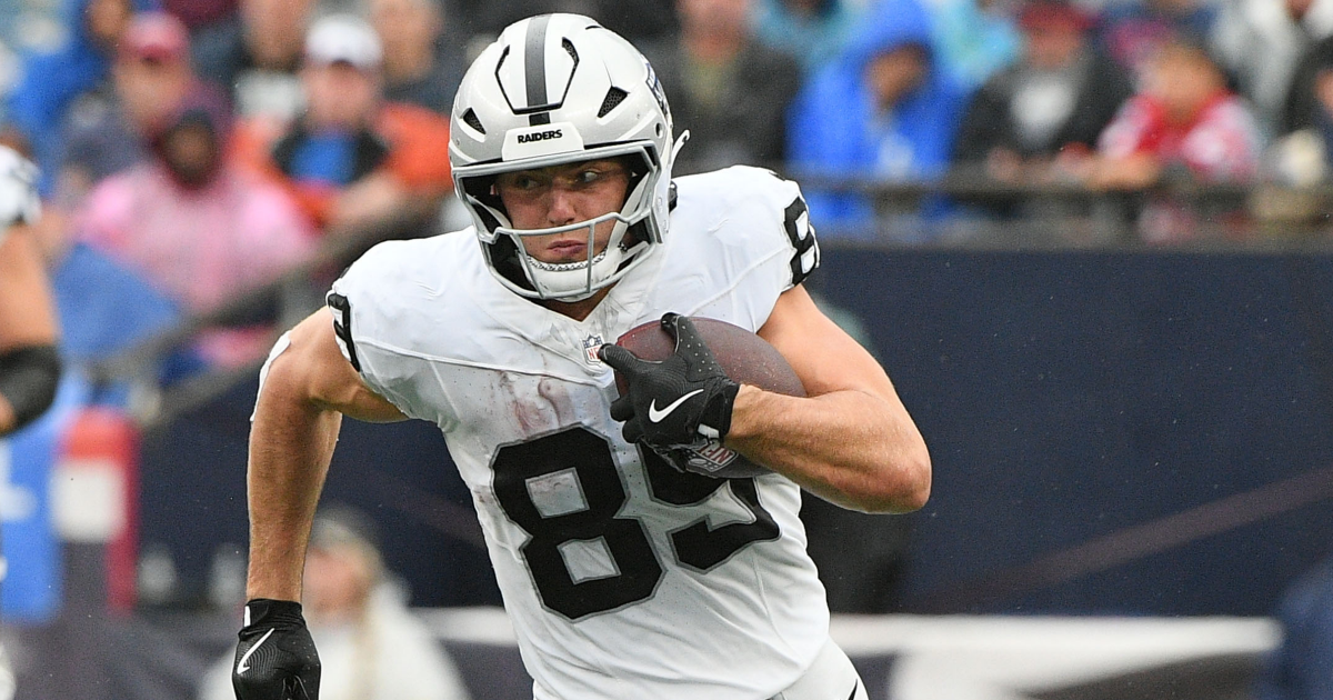 Brock Bowers injury update: Pete Carroll offers timeline of return for ...