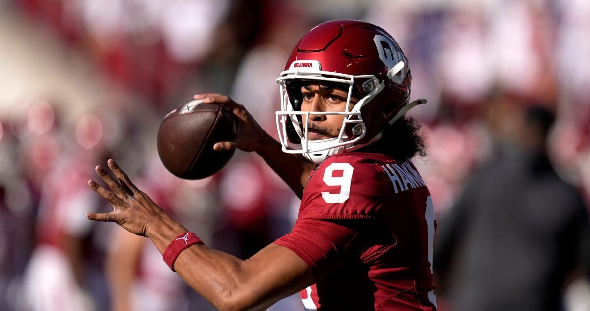 Déjà vu for OU quarterback Michael Hawkins Jr.