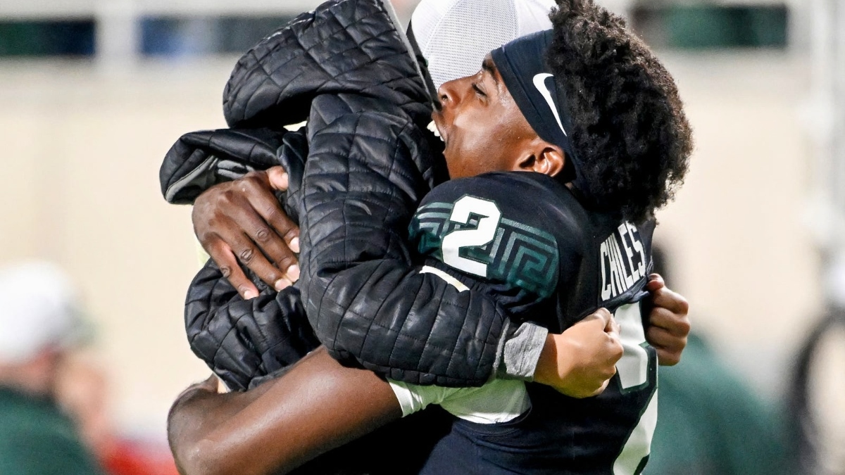 The story behind Aidan Chiles' national TV hug following Michigan State ...