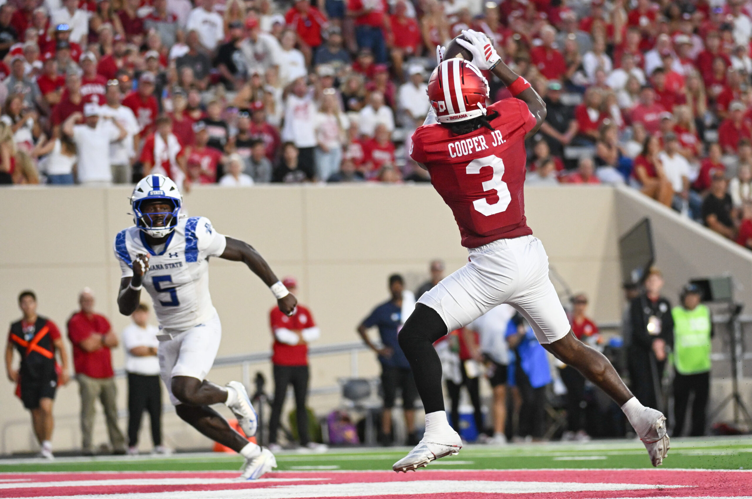 Omar Cooper Jr. follows Sarratt's 3-TD game with 4 of his own