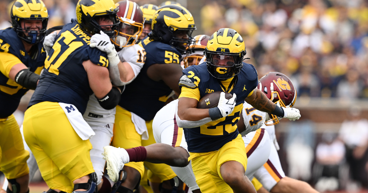 Michigan football: Inside player-led meeting before CMU game