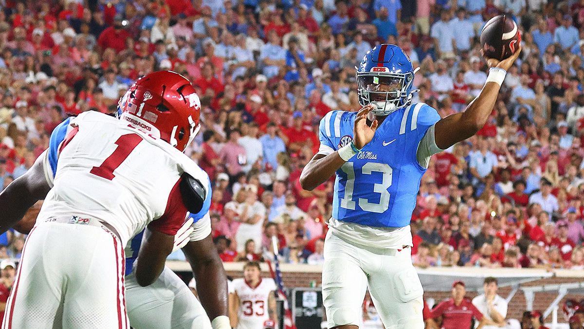 Ole Miss offense grades and snap counts against Arkansas