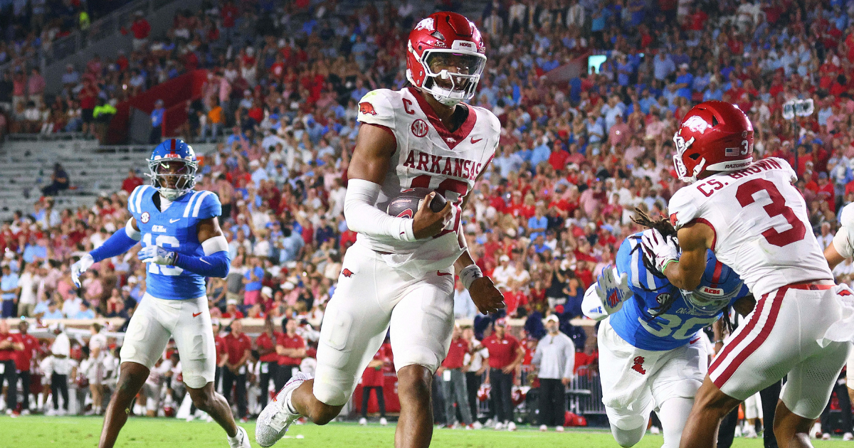 CBS Sports shakes up Top 25 QB rankings after Week 4 of College Football - On3