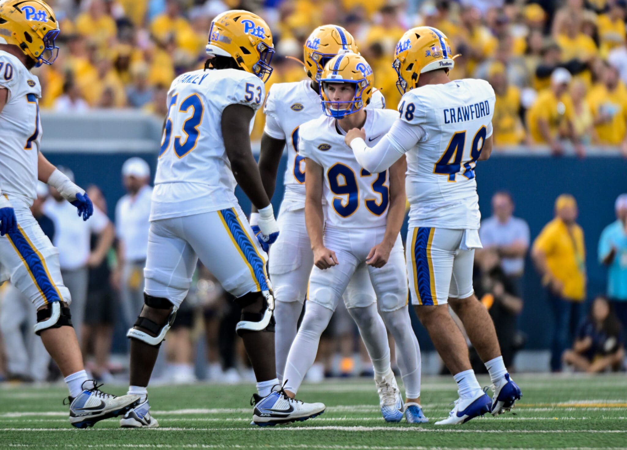 Michigan football: Wolverines adding two elite special teamers