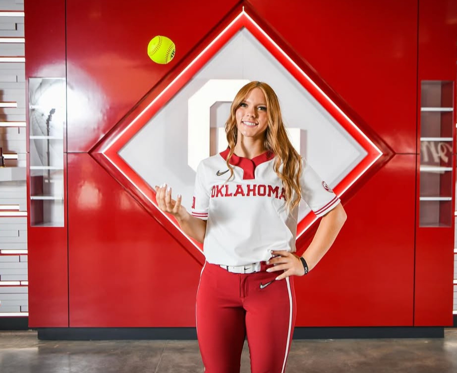 Four-star catcher Riley Hilliard commits to Oklahoma
