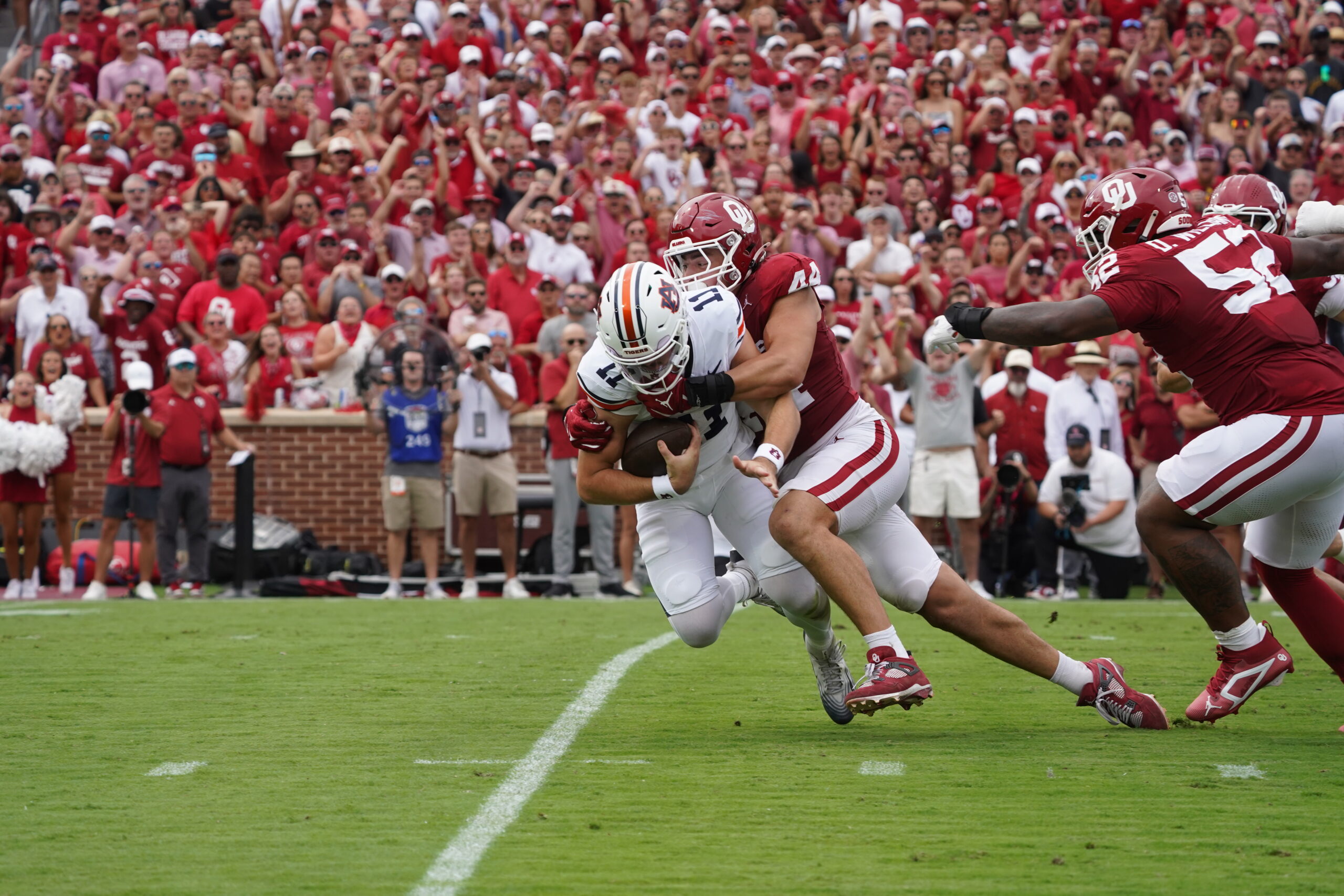 Halftime Huddle: Oklahoma, Auburn tied at 10-10 - On3