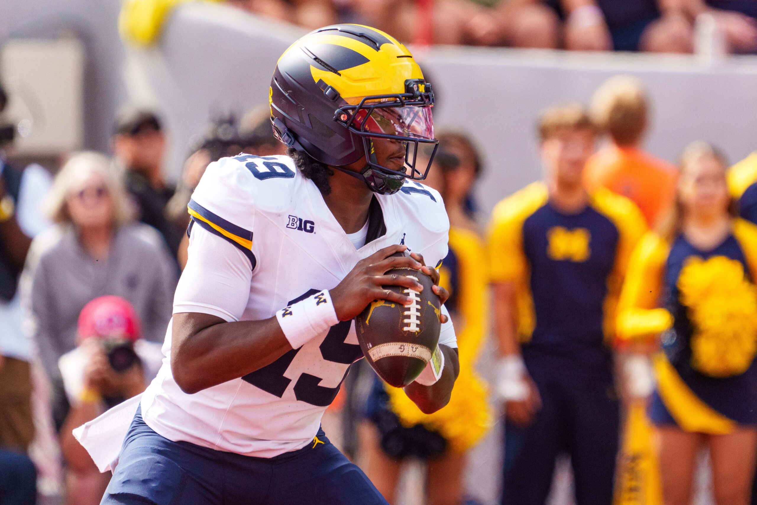 Staff Predictions: Michigan football at USC