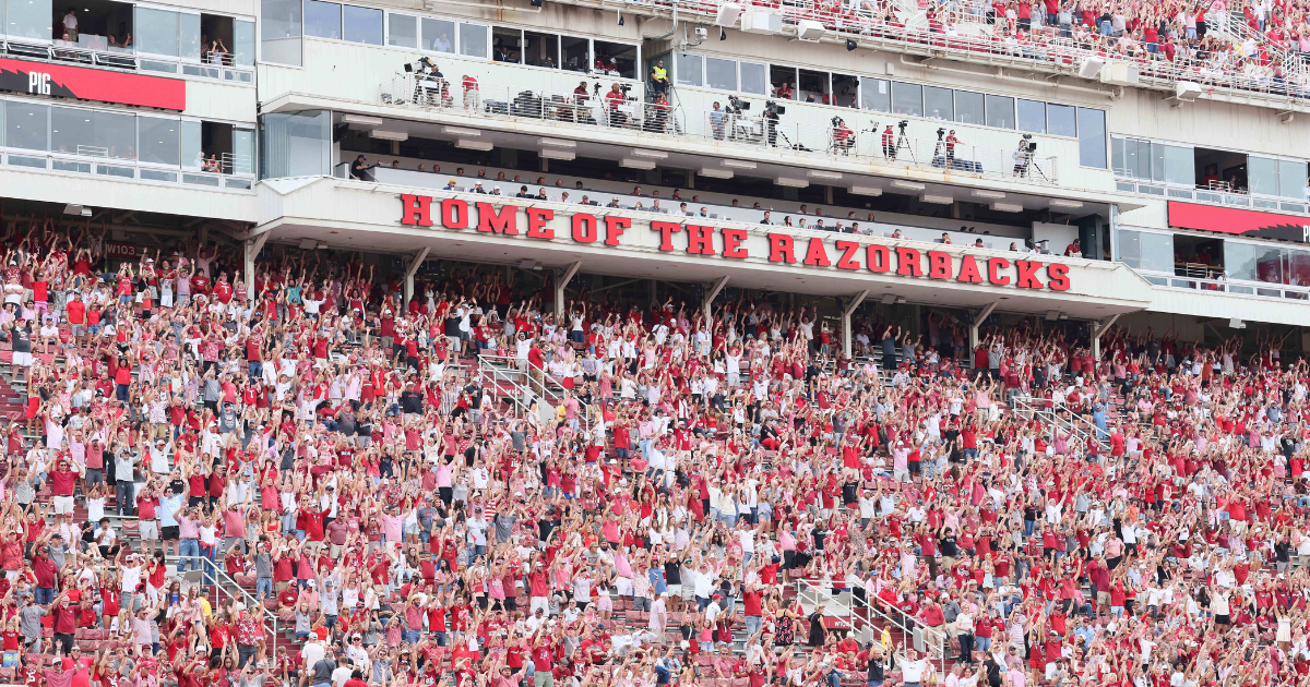 Notre Dame at Arkansas odds: Early point spread updated, How to Watch