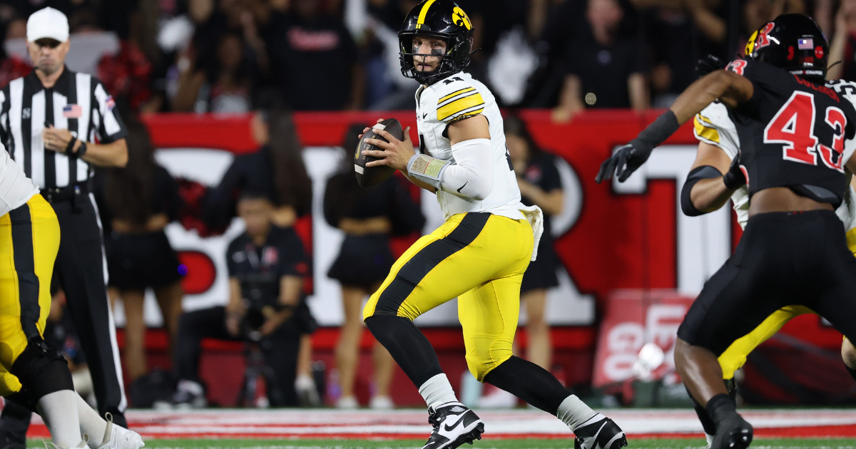 Iowa Hawkeyes Updated NCAA Stats & Rankings