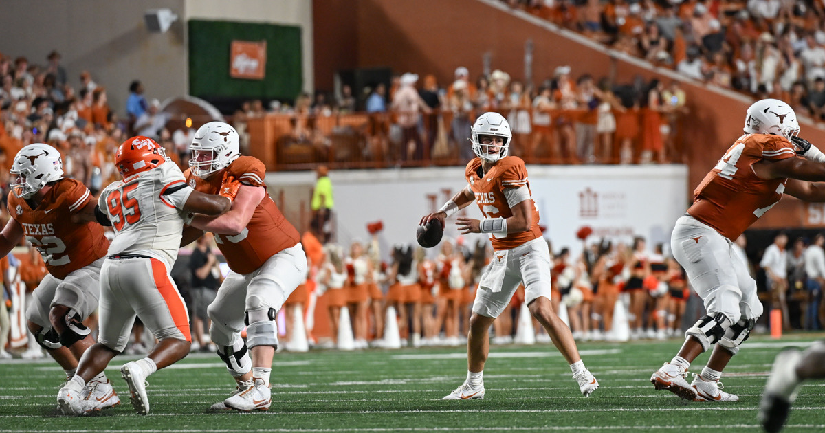 Top PFF offensive grades from Texas' 55-0 win over Sam Houston State - On3