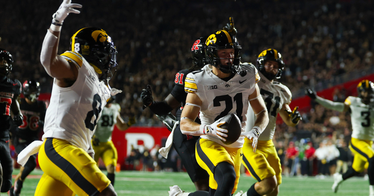 Kaden Wetjen named Big Ten Special Teams Player of the Week