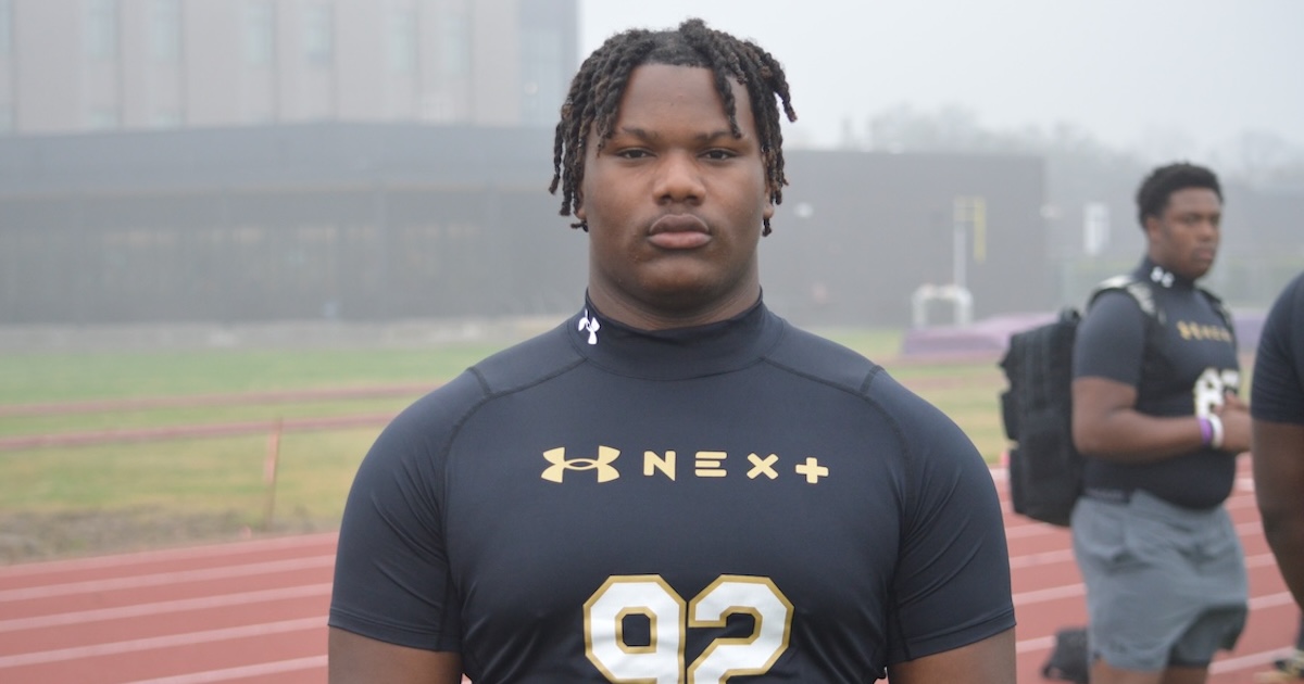 Coveted 2027 DL Deven Robertson trims list, sets commitment date - On3