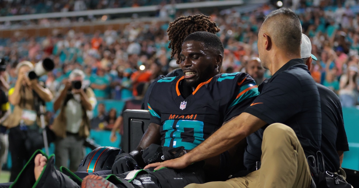 Tyreek Hill injury update: Mike McDaniel announces official diagnosis, current status of ...