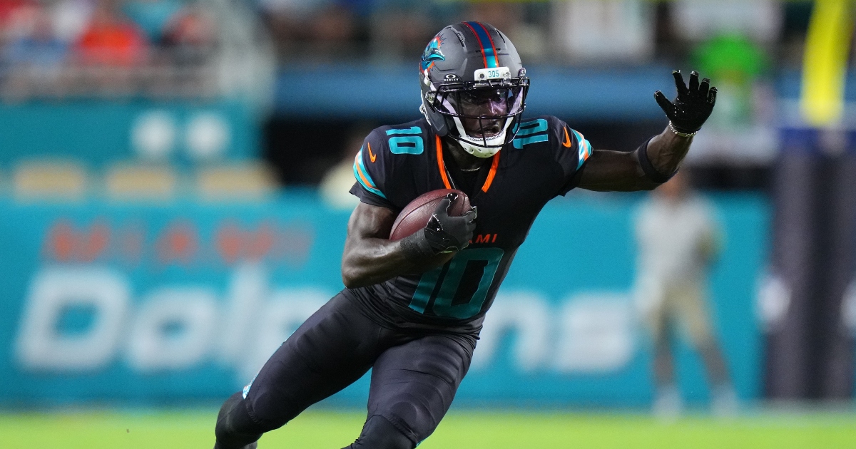 Tyreek Hill injury update: Dolphins WR sends message from hospital ahead of surgery on ...