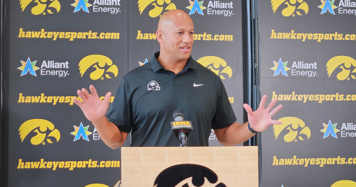 LeVar Woods assess Iowa special teams play this season