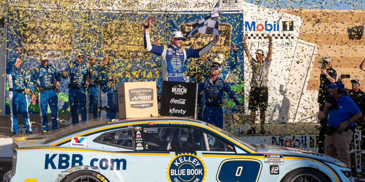 Kevin Harvick shouts out Chase Elliott No. 9 team as most consistent ...