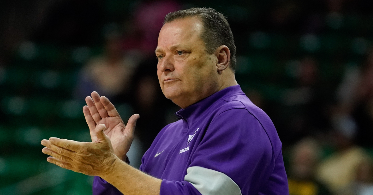 Tarleton State reinstates coach Billy Gillispie after internal ...