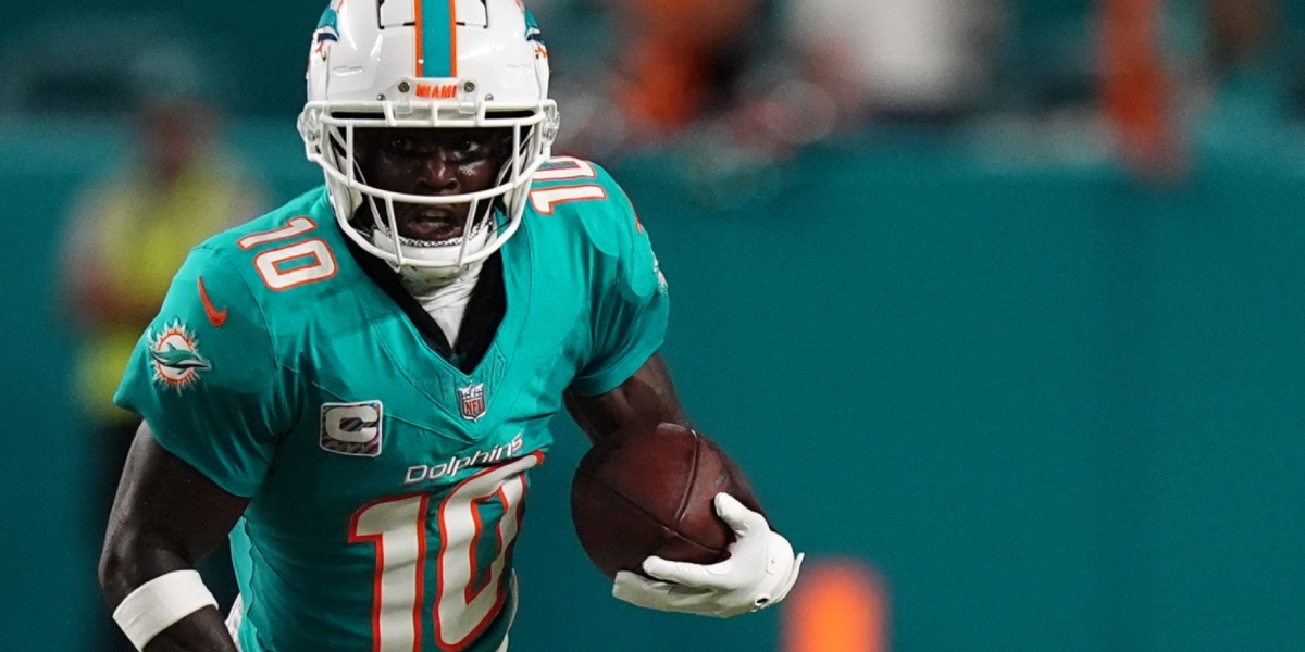 Tyreek Hill injury update: Report reveals stunning change in WR's future with Miami Dolphins - On3