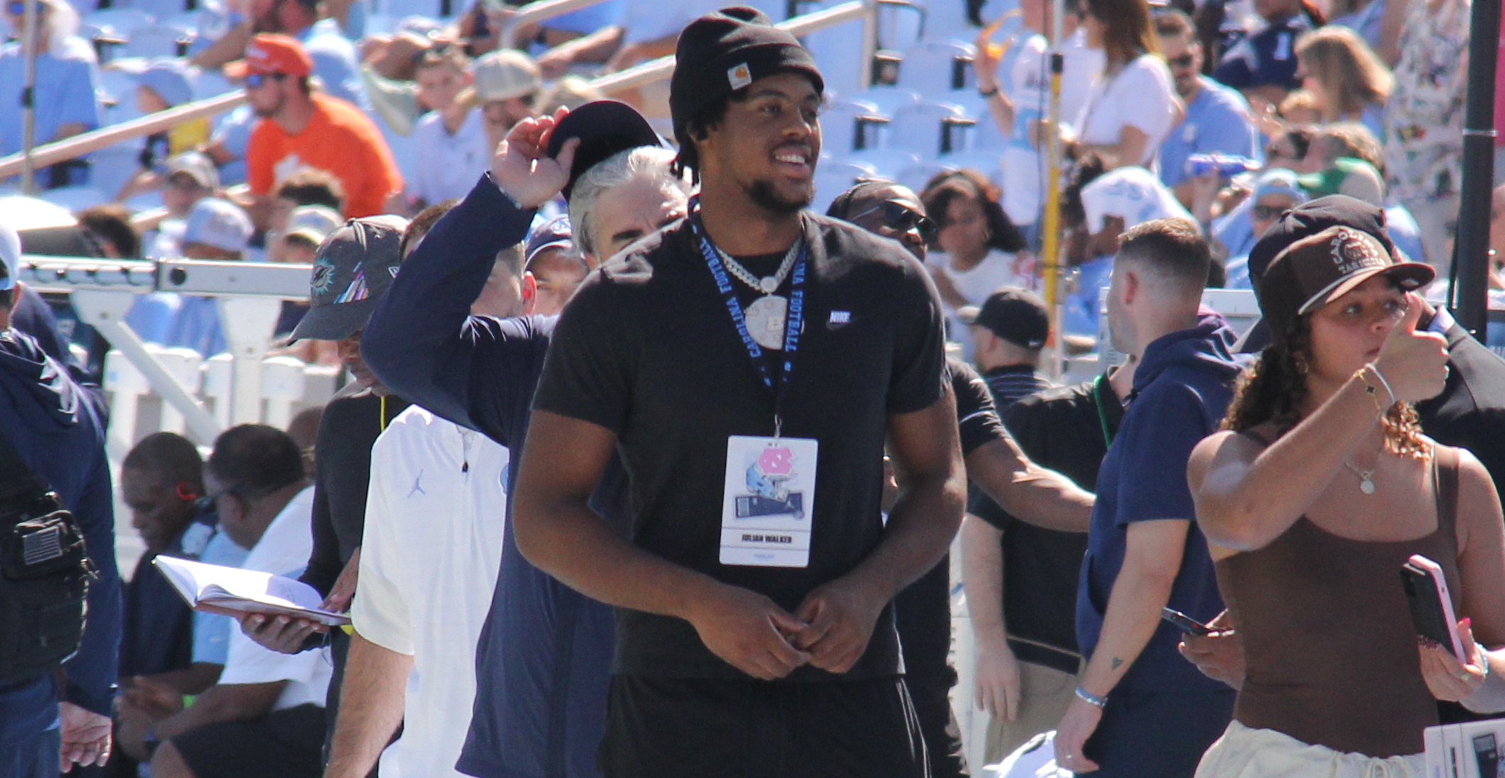 Michigan Commit Julian Walker Attends First UNC Game - On3