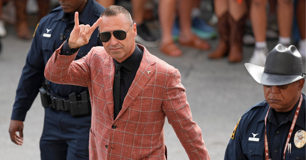 Texas Building Bridges in the Metroplex: Sarkisian’s Message Resonates ...