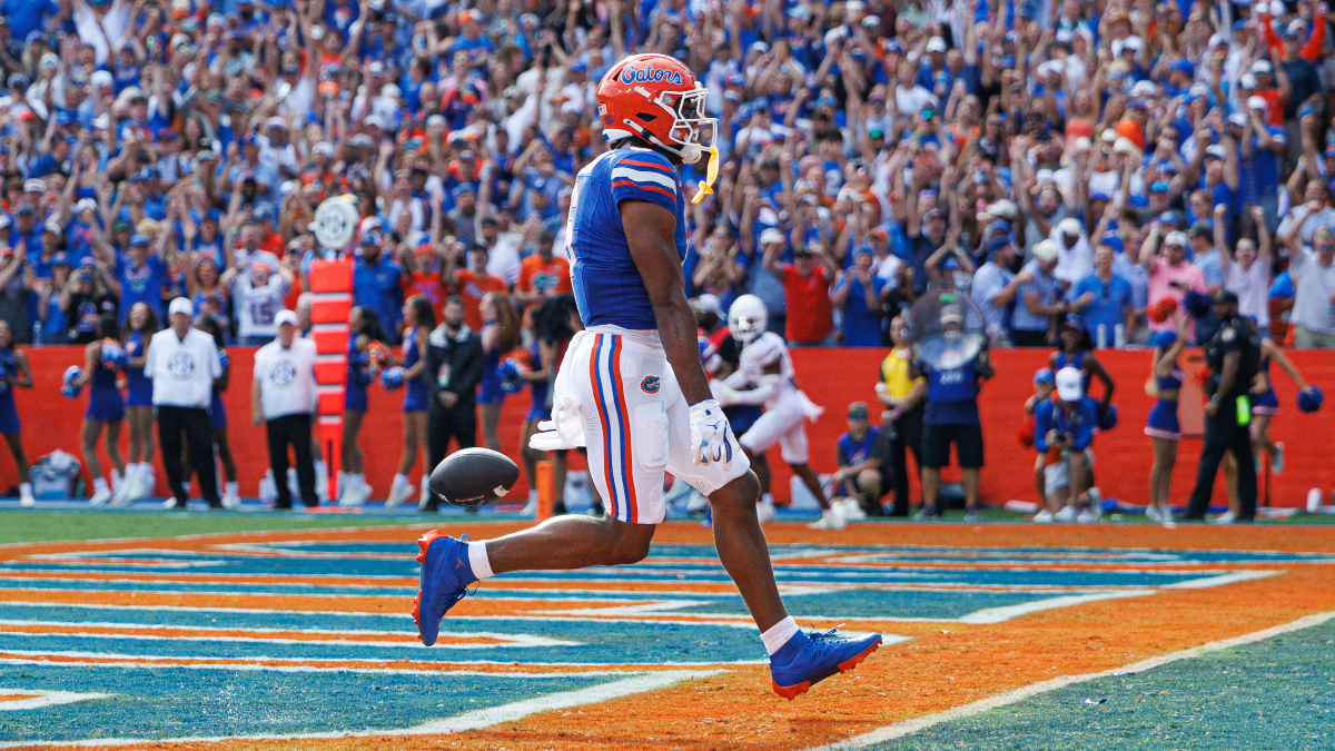 Florida Gators' projected depth chart, travel roster for Texas A&M