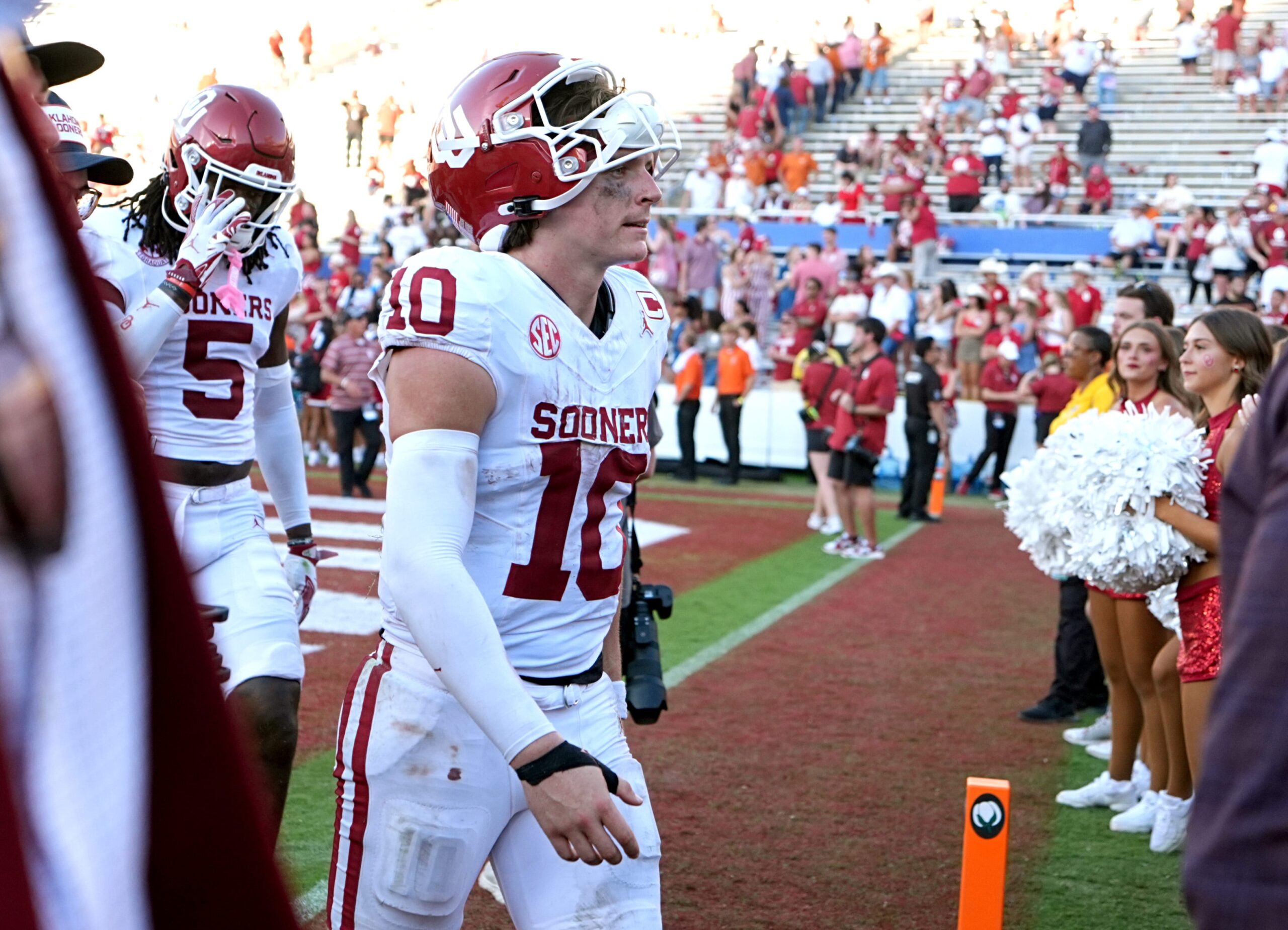 Despite injury, John Mateer makes no excuses for struggles vs. Texas ...