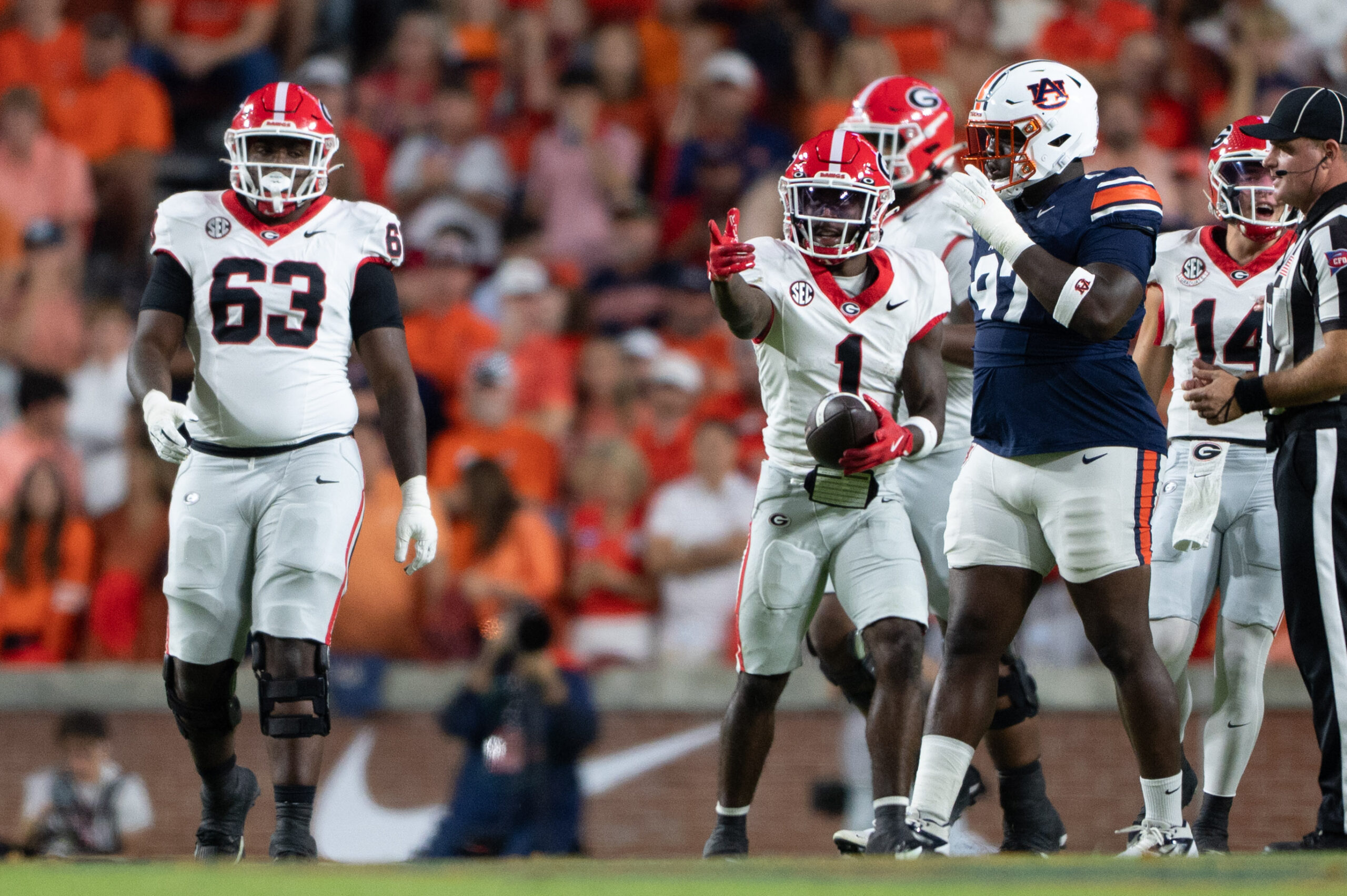 Zachariah Branch shines in extended run game - On3