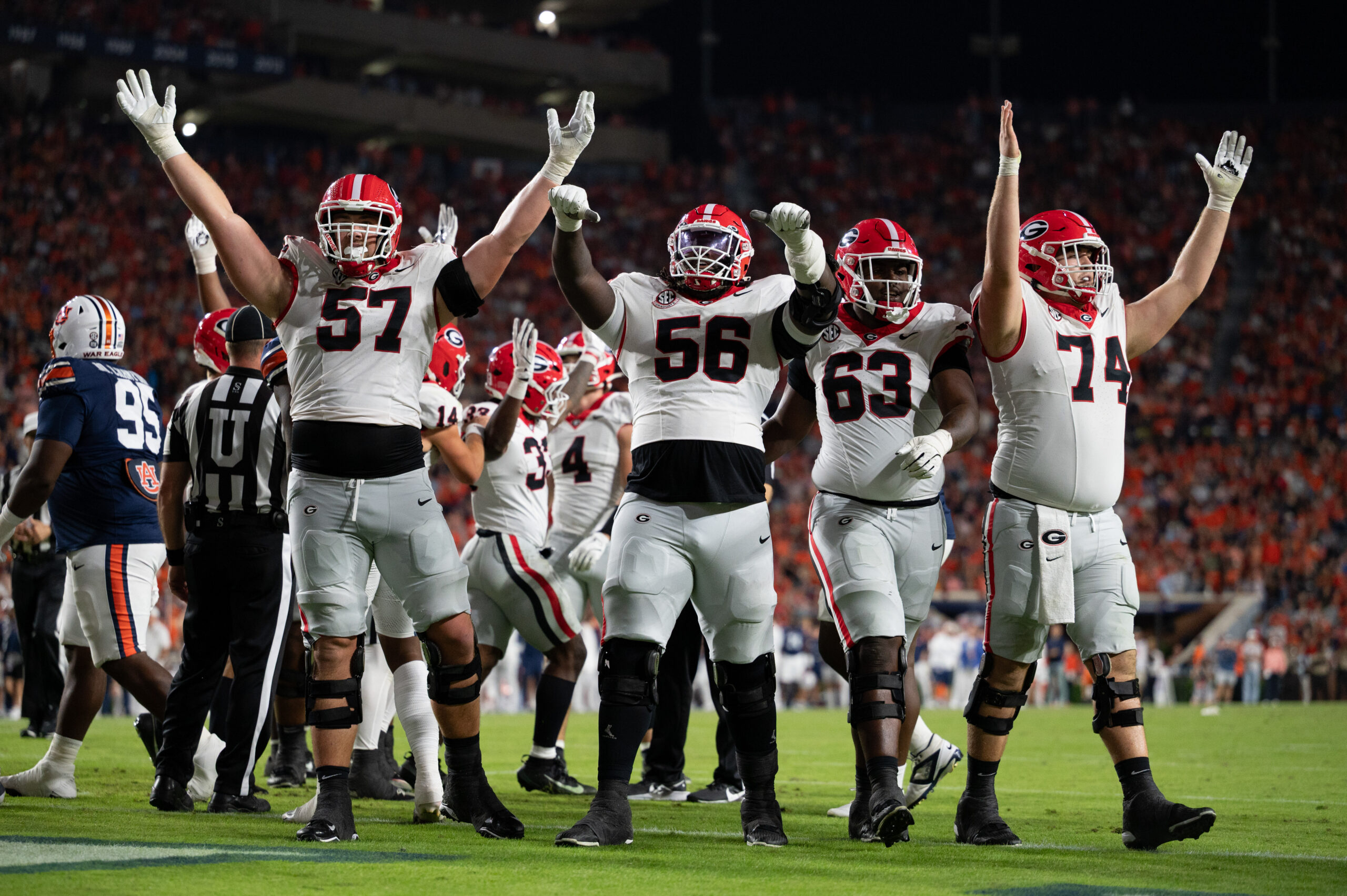 Georgia offensive line shows 'guts' - On3