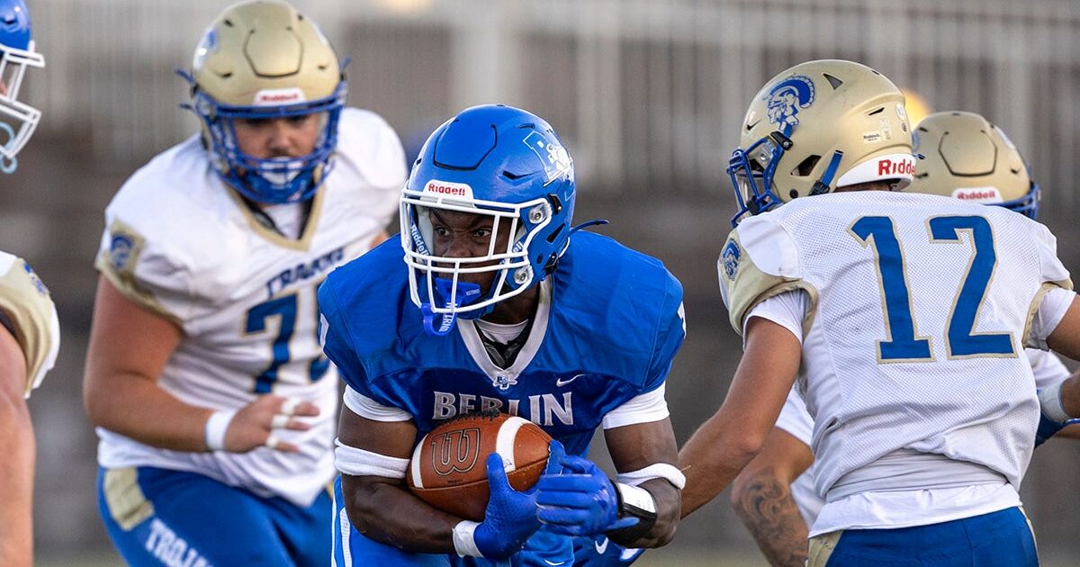 Pennsylvania high school football team with 7-2 record cancels rest of ...