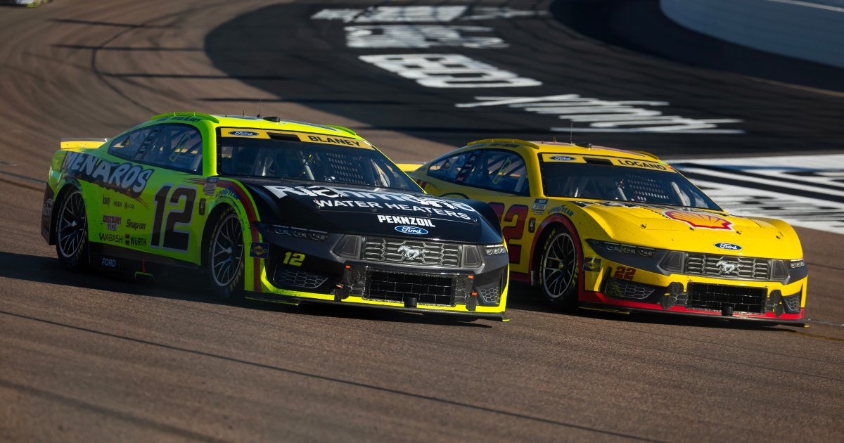 Kevin Harvick reacts to Joey Logano, Ryan Blaney surprised by lack of ...