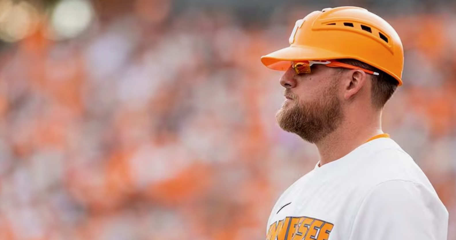 Former Tennessee players go to bat for Josh Elander as new coach