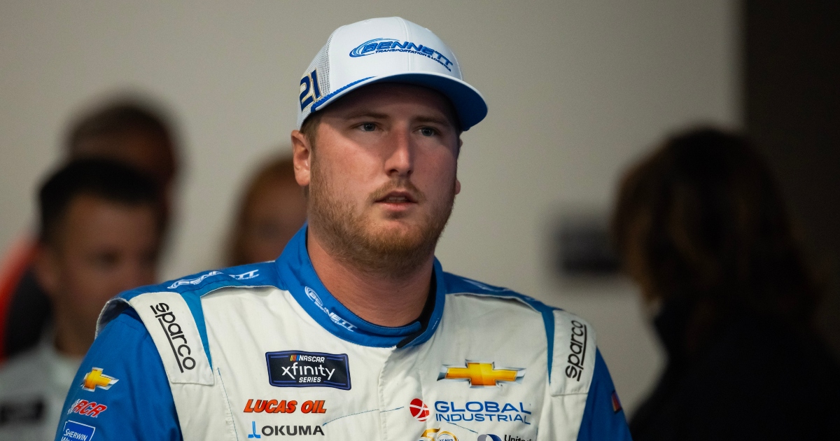 Freddie Kraft sends warning to Austin Hill after middle-finger salute ...