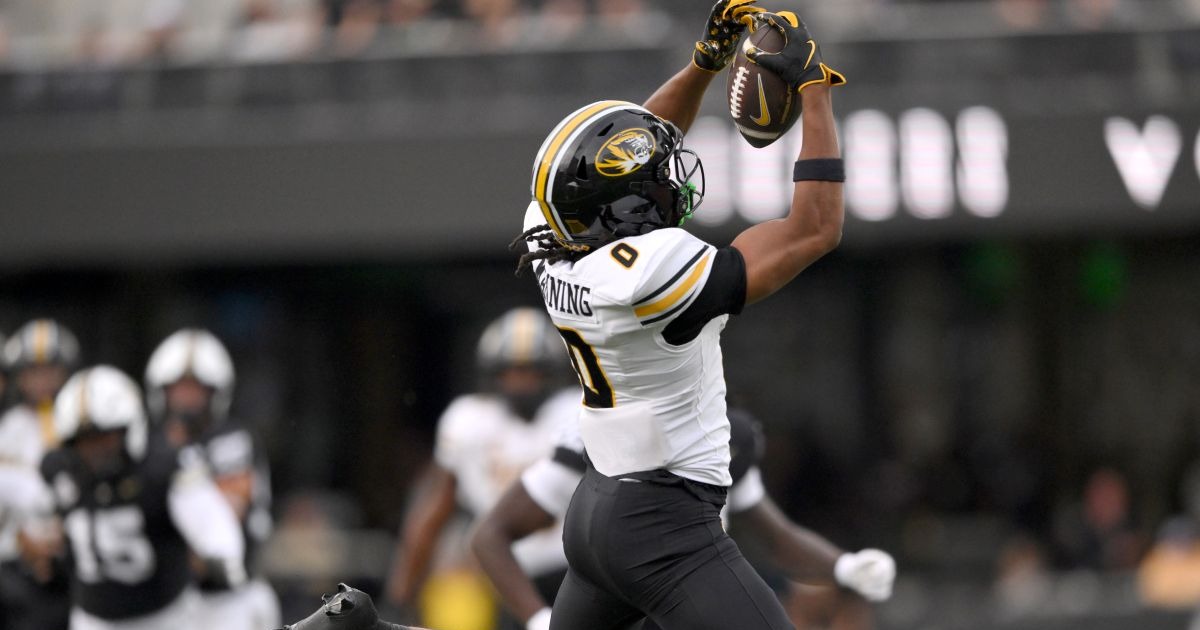 Day 3 portal update - two receivers wrap visits - On3