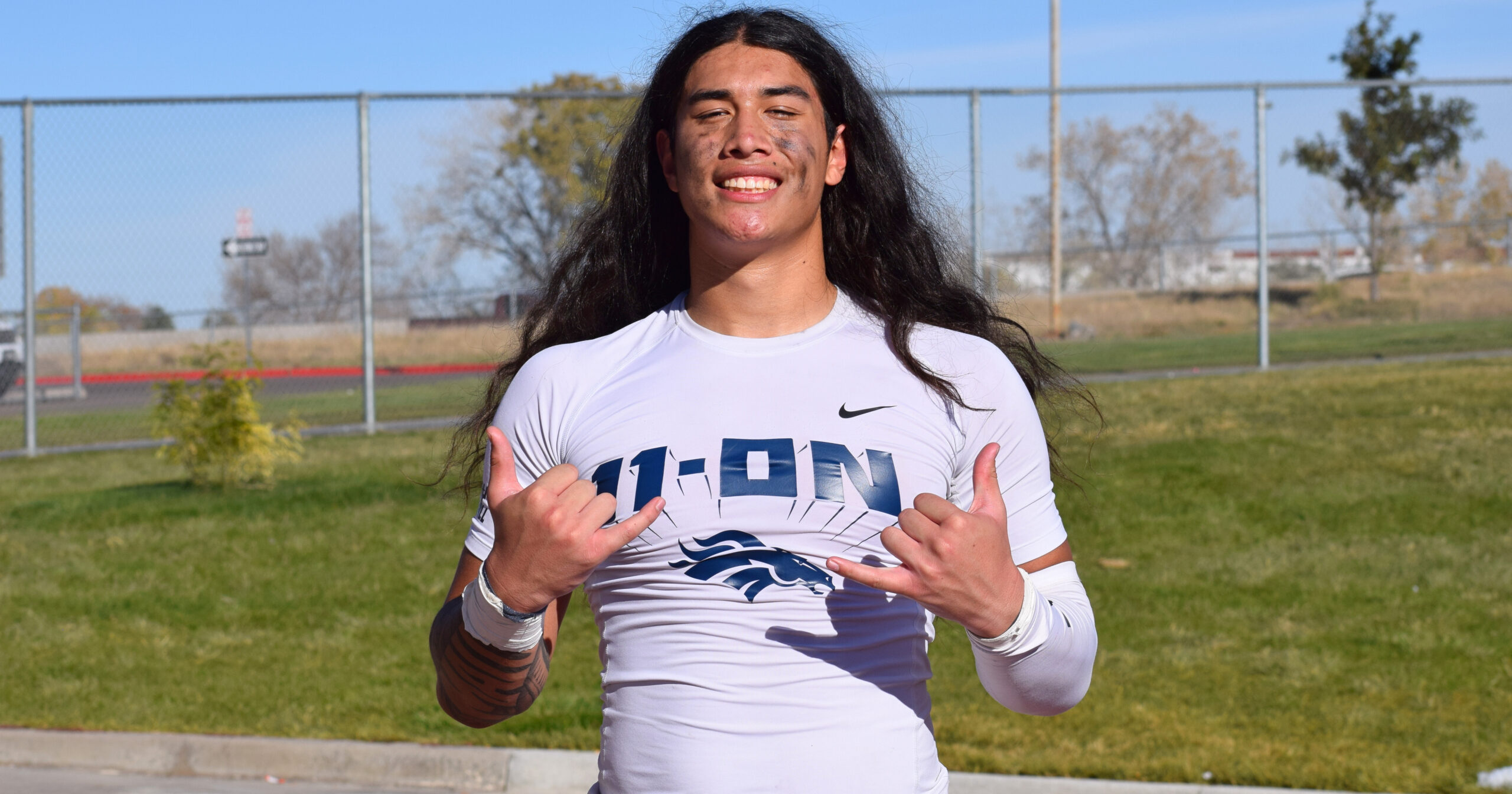 Family, team connections draw '27 EDGE Troy Mailo to Michigan - On3