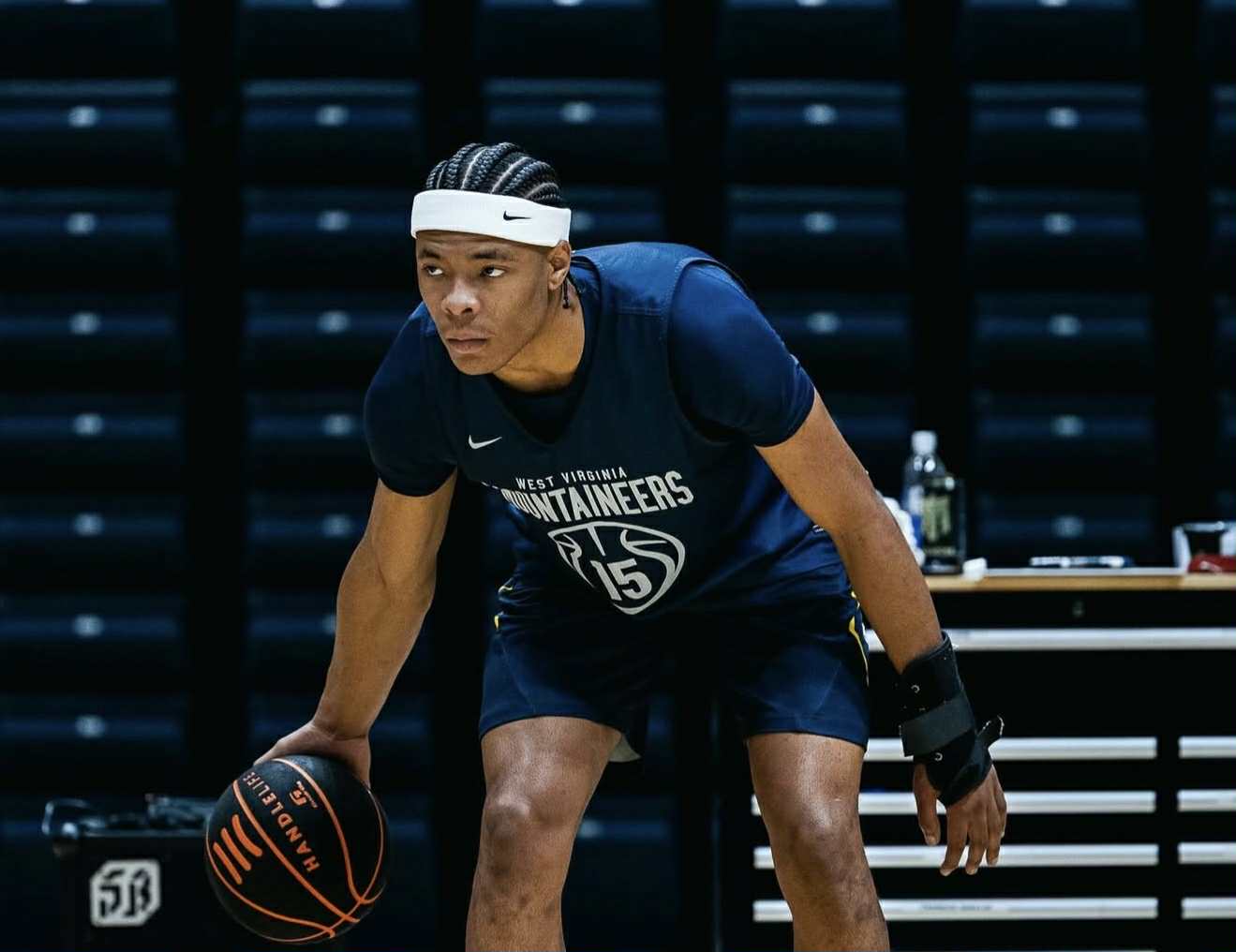 Ross Hodge being mindful with Jackson Fields - On3