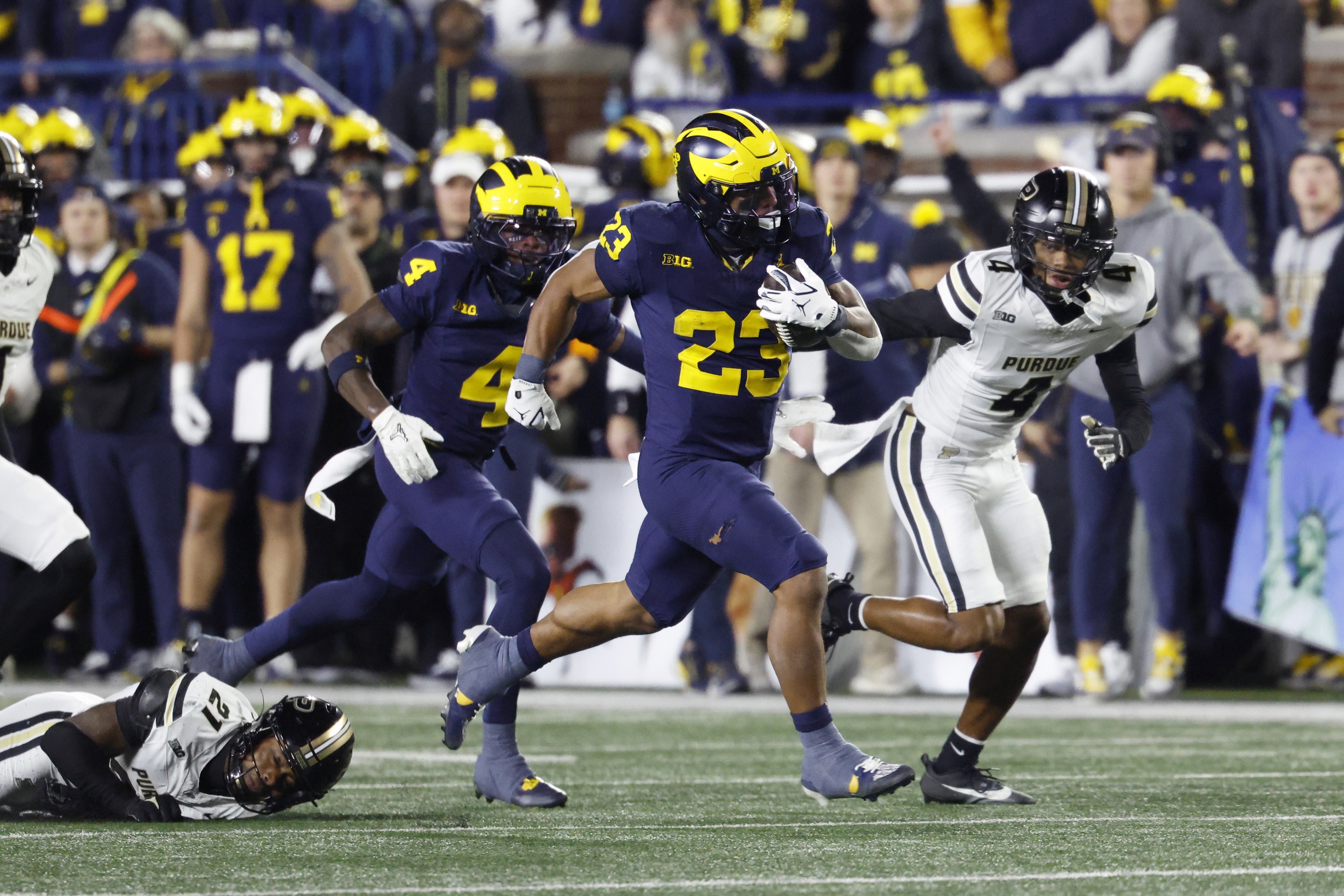 Young Michigan leans on youth more than ever in win over Purdue - On3